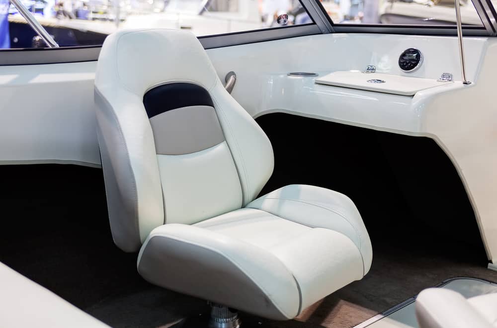17 Homemade Boat Seats Plans You Can DIY Easily